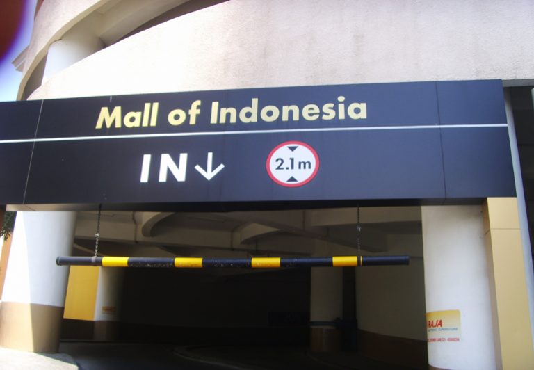 Pembuatan Neon Box di Bandung - Sinergi Media Advertising