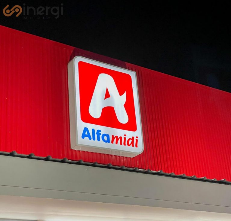 Apa Itu Shop Sign? - Sinergi Media Advertising